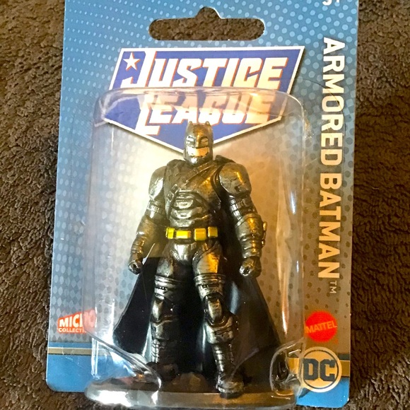 Marvel | Toys | Matteldc Justice League Armored Batman Mini Figure ...